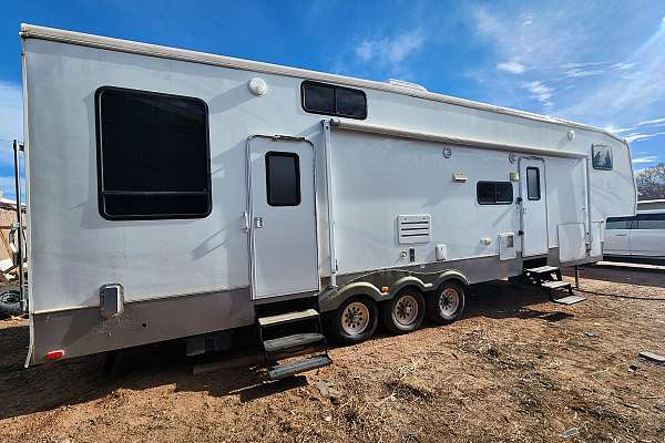 2008 Keystone Raptor